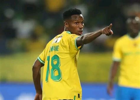 Mokwena On ‘irreplaceable Sundowns Skipper Zwane