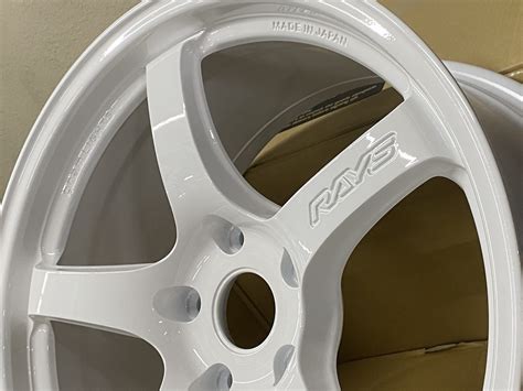 Yahooオークション 新品 Rays Gramlights 57cr Limited Edition レ