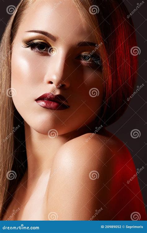 Luxury Lips Make Up Golden Lips With Lipstick Gold Paint On Lips And