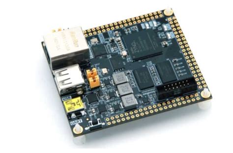 Low Cost Sipeed Tang Hex Features Xilinx Zynq 7020