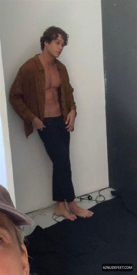 Matt Evans Feet Aznudefeet Men