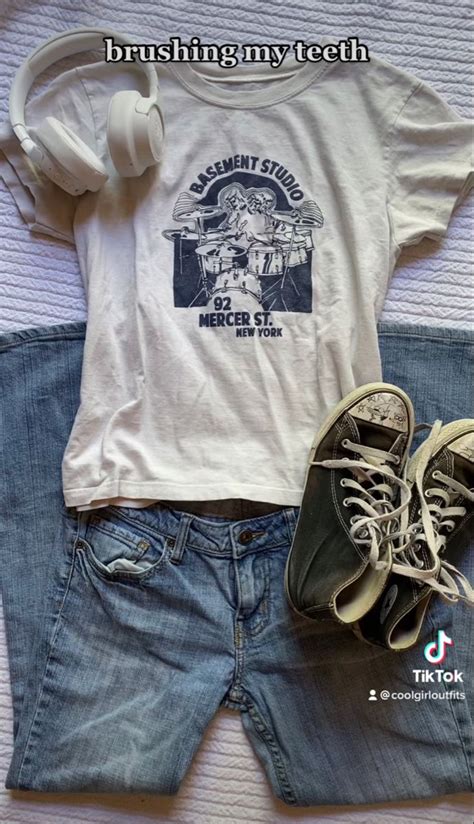 Downtown Girl Outfit Retro Outfits Casual Style Outfits Teen