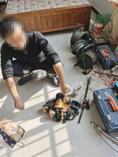 为“吸粉” 直播诱捕野生动物 丰城市一主播被刑拘凤凰网江西凤凰网