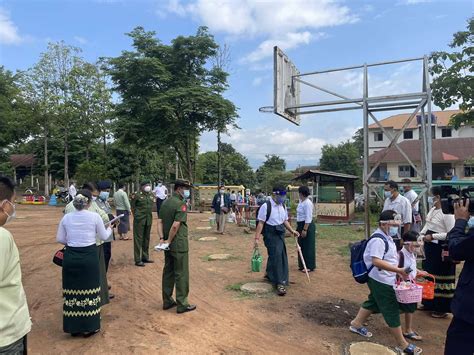 ကျိုင်းတုံမြို့တွင် အခြေခံပညာကျောင်းများကို ပုံမှန်စာသင်နှစ်အတိုင်း ကိုဗစ် ၁၉ ရောဂါ ကြိုတင် ကာက