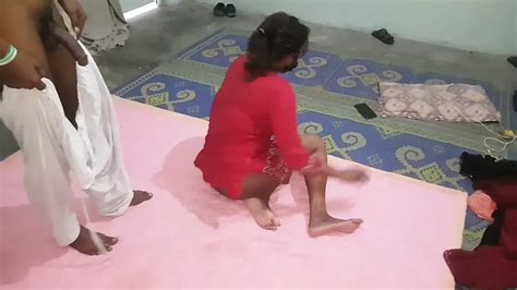 Pakistani Do Ladko Ne Ek Heera Mandi Lahore Randi Baaz Ladki Ko Pakad