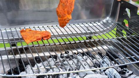 Holzkohlegrillen Perfektionieren Freizeit Magazin Plus