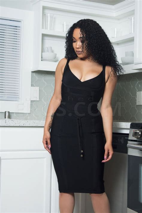 Lexi Model 800 270 1718 Located In California Los Angeles