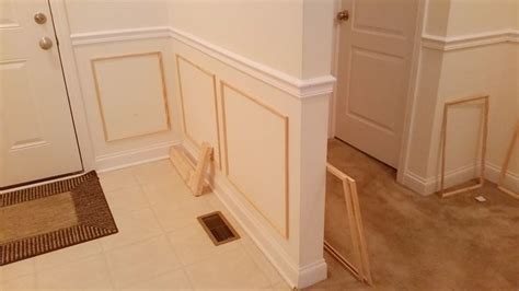 10 Faux Wainscoting Project Ideas Faux Wainscoting Wainscoting House