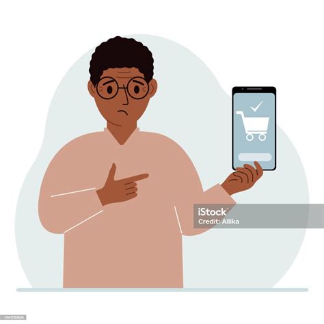 한 남자가 온라인 쇼핑을위한 응용 프로그램과 함께 휴대 전화를 손에 들고 있습니다 전화기에 장바구니가 있습니다 고객에 대한 스톡 벡터 아트 및 기타 이미지 Istock