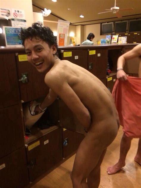 脱衣所撮影 ゲイ向け男の裸画像倉庫