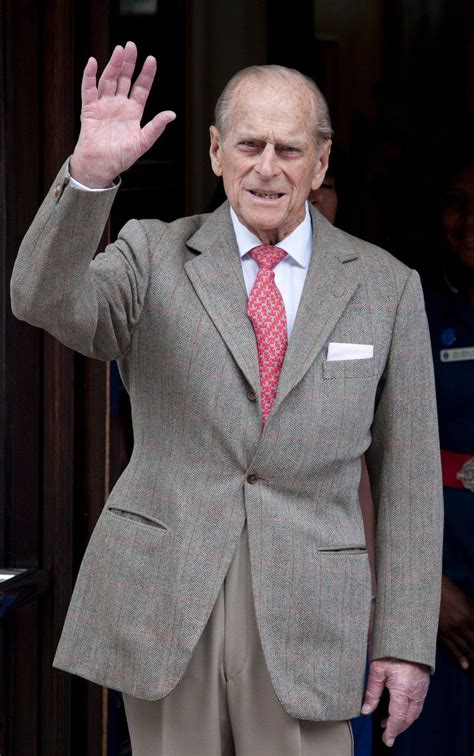 Galerie Sex S Nezletilou A Porno Prince Philipa Po Boku Královny