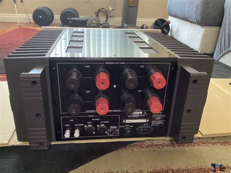 Accuphase A 75 Solid State Pure Class A Amplifier Former Top Of The