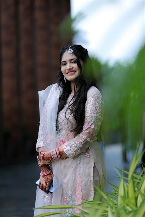 Hot Saree Girls Photos Download The Best Free Hot Saree Girls Stock