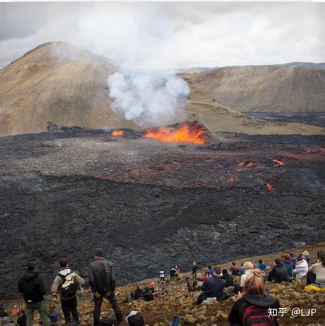冰岛火山持续喷发 知乎