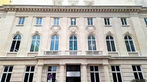 Министерство на транспорта и съобщенията