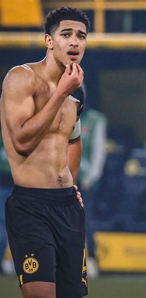 Jude Bellingham Shirtless Football Players Bellingham Abs Jude