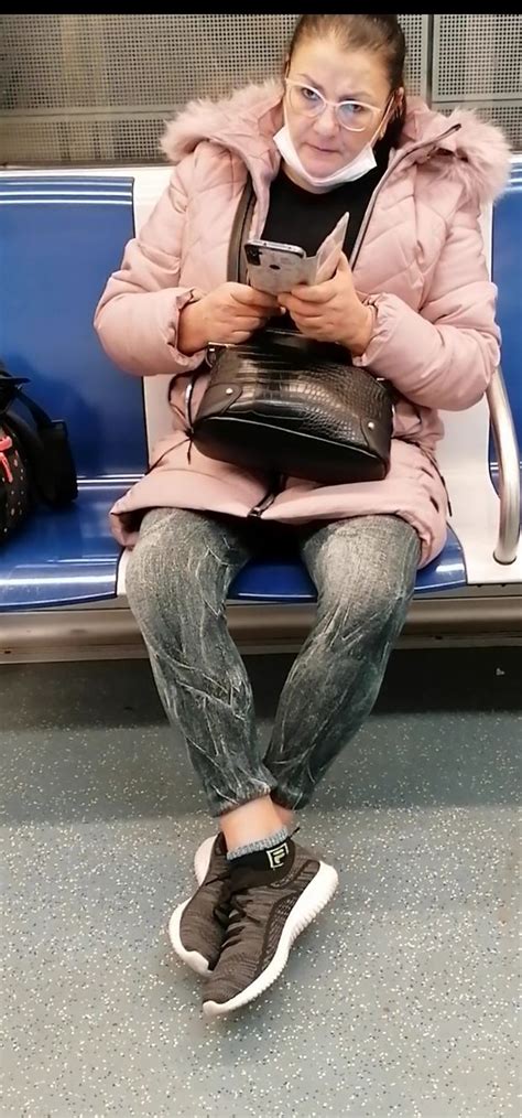 In My City Os Required The Use Off Face Mask In Public Transport Pic