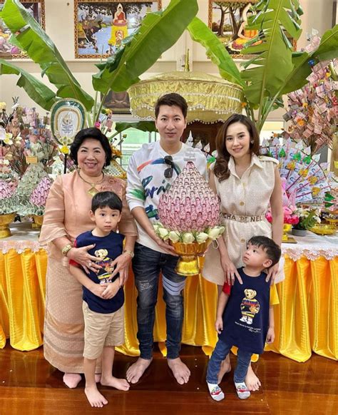 เปิดประวัติ “แยม ธมลพรรณ์” อดีตนางเอกสายบุญ ถูกจับพร้อมสามี เปิดเว็บพนัน