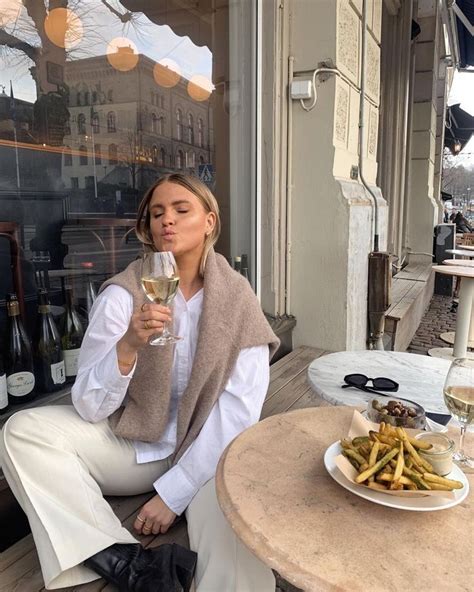 идеи для фото в кафе идеи для фото в кофейне кофейня фотосессия кофе завтраки кафе