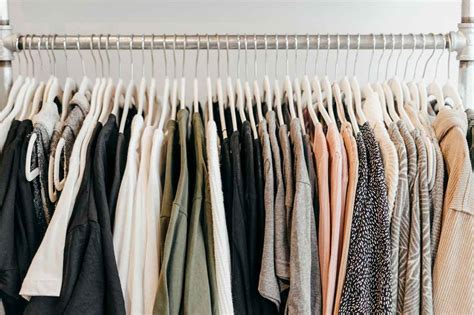 5年前の服を着てはいけない理由風水的にもユニクロは何年着るのか詳しく解説 ロイヤルよっちゃんブログ役立つ雑学