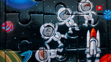 Play Astronaut Puzzle‼️learn To Put Together A Picture Puzzle Of 4