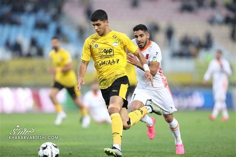 عکس پوستر معنادار سپاهان برای فینال جام حذفی تهران در آتش سوخت خبرورزشی