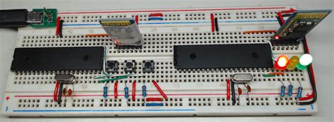 Bluetooth HC 05 comunicación simplex digital Pic C Compiler MICROCHIPOTLE