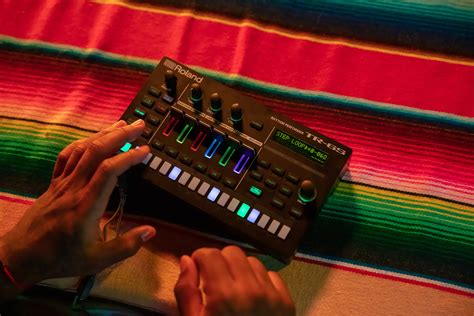 Roland Launches Tr 6s Rhythm Performer Tr 06 Drumatix And Tr 606