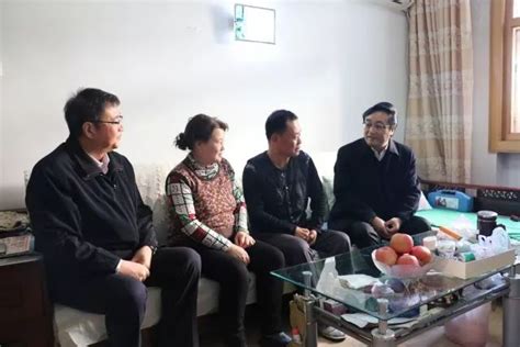 张孟星走访慰问中冶天工困难党员