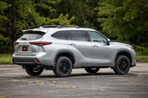 Highlander With Off Road Wheels
