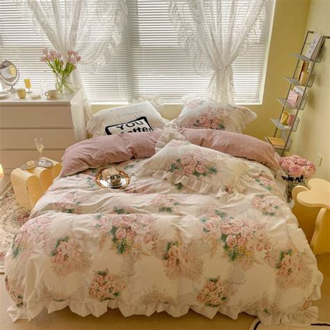 Lizd Namat Lizd Namat Added A New Photo