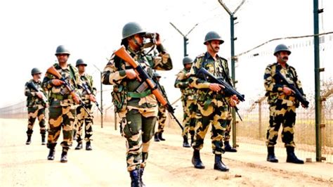 Borderman Bordersecurity Bsf Indiapakistan Ethicsinuniform… Raj