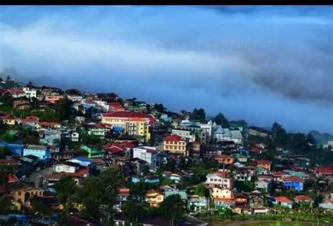 ဟားခါးမြို့တွင် စစ်ကောင်စီတပ်က လေကြောင်းဖြင့် တပ်အင်အားနှင့် လက်နက်ခဲယမ်းများဖြည့်တင်း