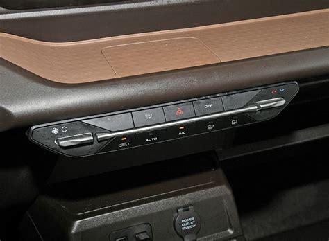 Maple Caocao 60 Interior Photos Of