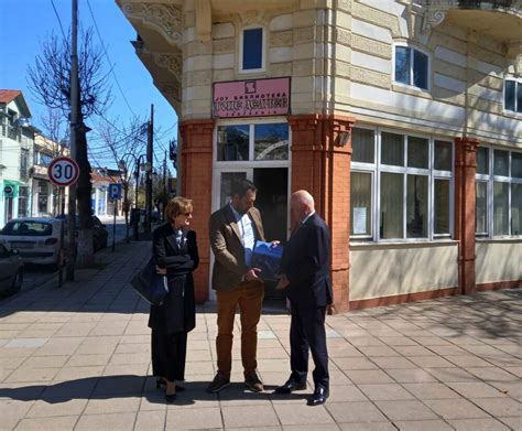 Гевгелиската библиотека се приклучи кон иницијативата „Полска на полица“ УМНО МК