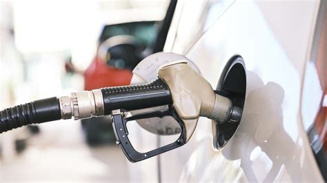 Цены на бензин дизель и автогаз на заправках Украины на 25 июля 2023 Life