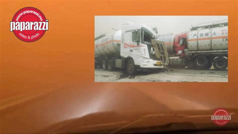 Шороон шуурганы улмаас үзэгдэх орчин хязгаарлагдаж 5 автомашин мөргөлдөж нэг иргэн амиа алдлаа