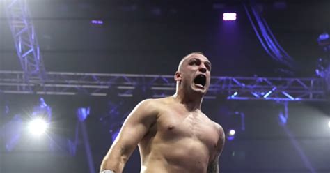 Fight Site Video ‘ovaj Tip Je Strašna Pojava‘ Pogledajte Gloryjevu