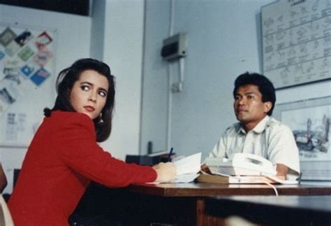 Julia Rais Dan Suami Biodata Julia Rais Isteri Kedua Tengku Abdullah