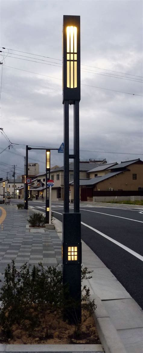 和歌山県田辺市 海蔵寺通り 街路灯 景観照明 木製ランプ