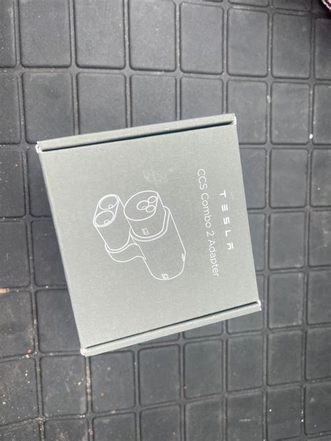 Tesla Ccs2 Combo 2 Adapter 汽車配件 其他 Carousell