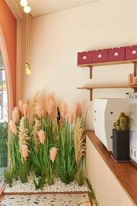 외관에 포인트를 준 9평 베이커리 인테리어 견적 Restaurant Interior Design Restaurant Interior Shop Design