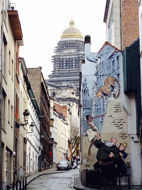 Tintin Mural Painting Bruxelles Ce Quil Faut Savoir Pour Votre