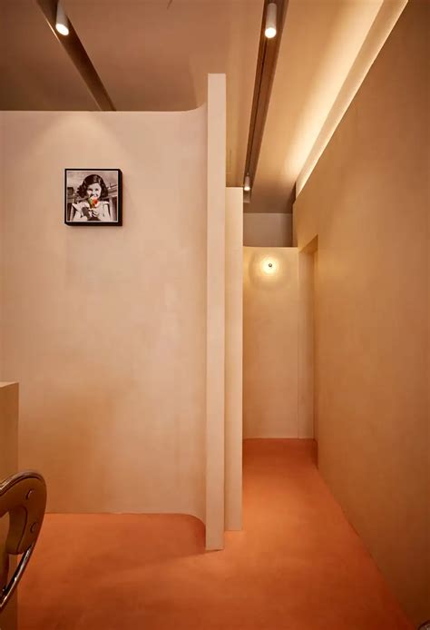 고급스러운 유럽미장과 귀여운 핑크 컬러 포인트 모던 15평 아이스크림집 인테리어 마포구 동교동