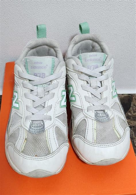 뉴발란스 키즈 운동화 175사이즈 세컨웨어 헬로마켓
