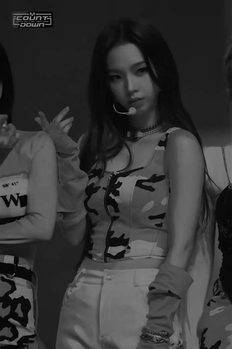 Пин на доске Aespa And Itzy