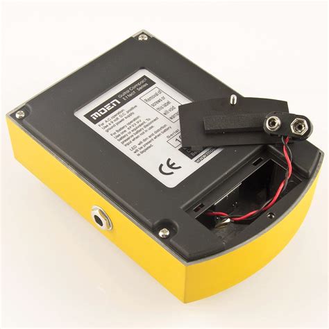 Moen Mo Pd Pretty Dolly Analog Delay Guitar Effect Pedal New Re Created Again Music Express Canada