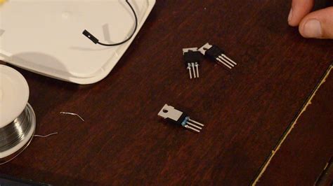 Irlz44n Mosfet Avec Esp32 Esp8266 Arduino Pour Contrôle De Rgb Led Strip Youtube
