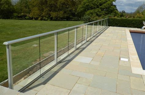Outdoor Glass Balustrade External Glass Balustrade
