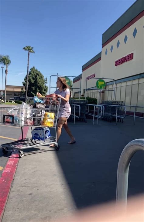 Upskirt Upskirt Milf Grocery Shop No Panties Thisvid Com